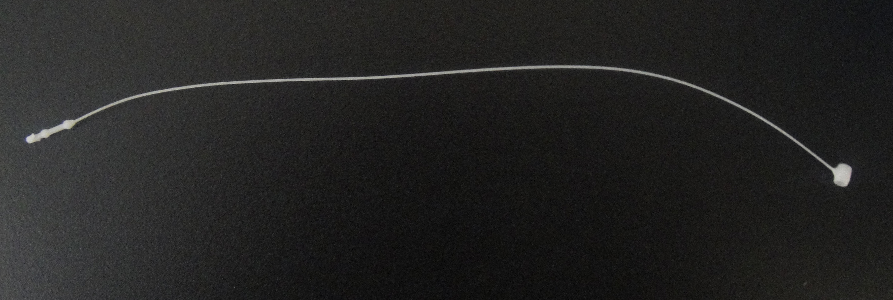 Garment Tags Clips: Plastic Security Loop Fasteners can be used to name ...